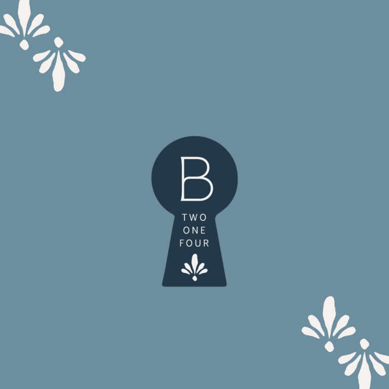 Brand Design for Bungalow 214 | laura-anne-creative.com